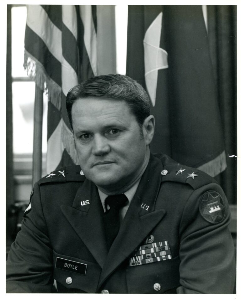 Army A-L - Home of Heroes